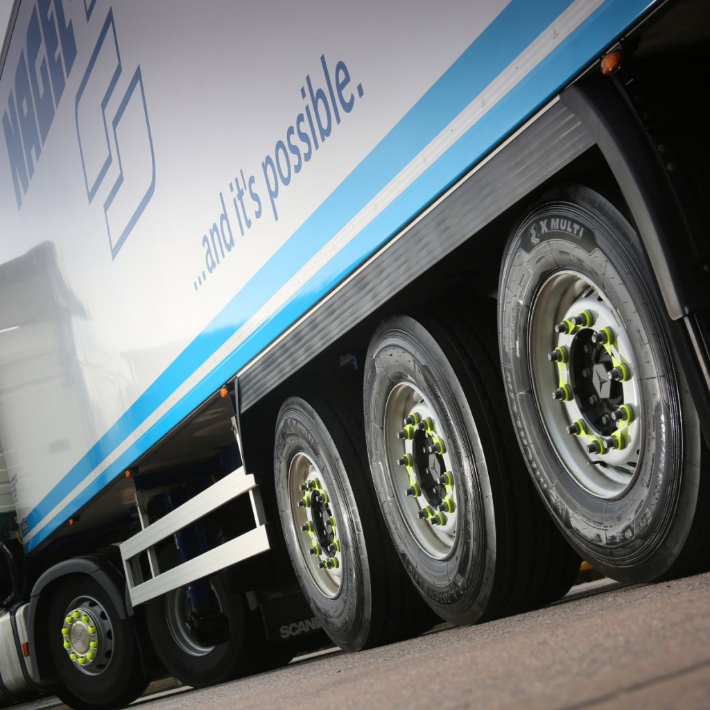 Nueva Garantía PLUS MICHELIN X® MULTI™ T - Michelin espacio prensa